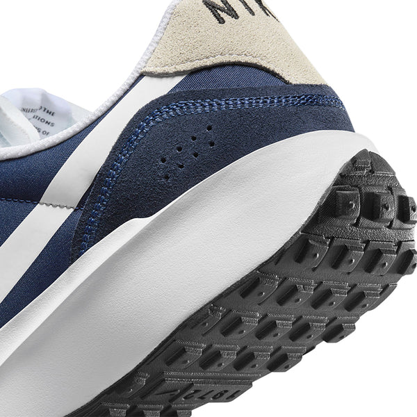 Nike Men's Waffle Nav